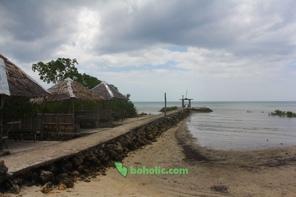 Alternative Beaches in Bohol : Albur and Lila - boundbohol.com