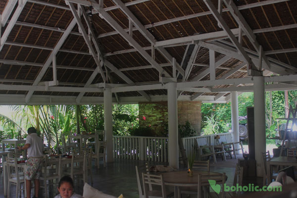 The Momo Magic Experience at Momo Beach House - boundbohol.com